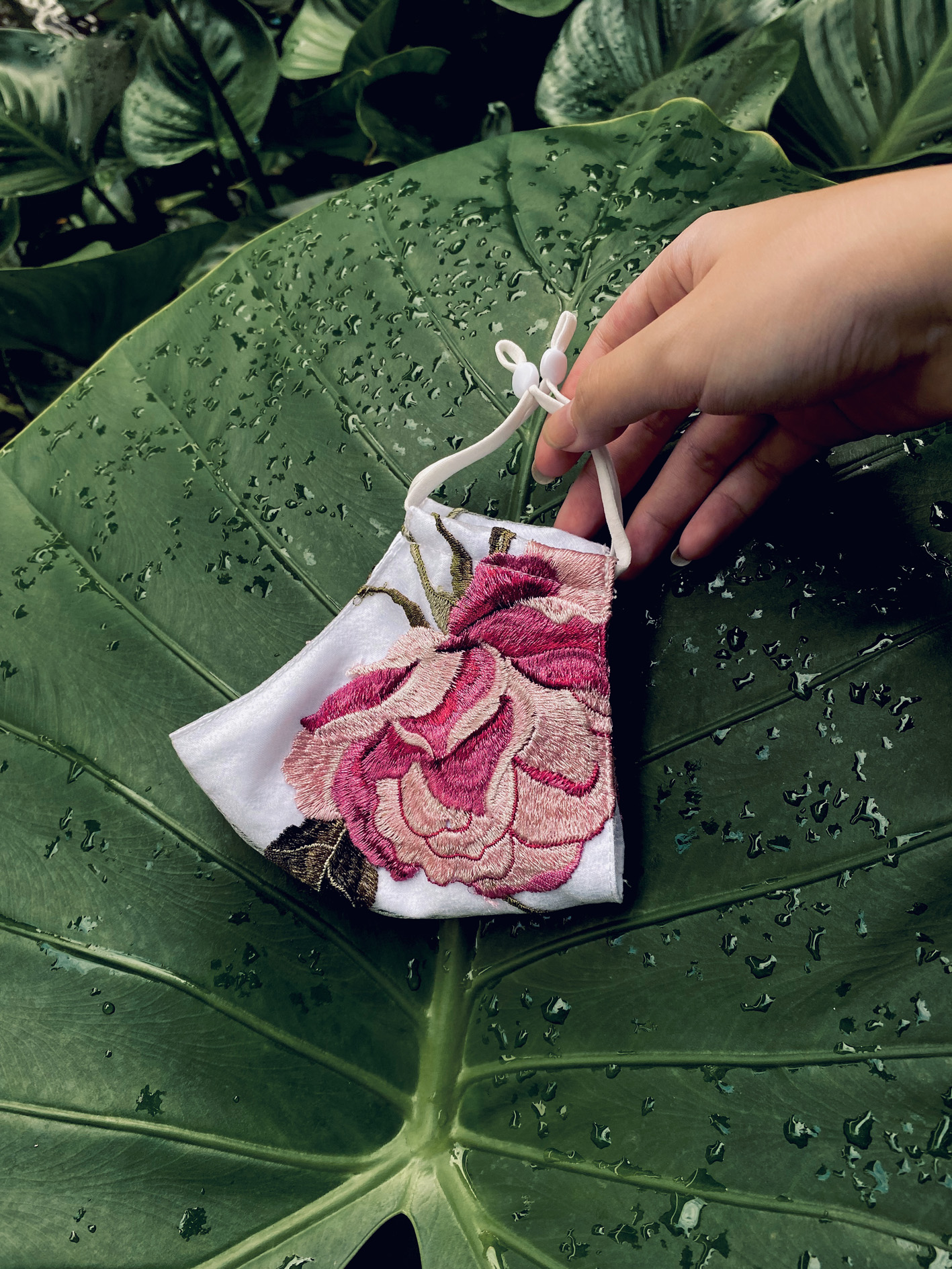 WASHABLE HANDMADE FACE MASK + POUCH BAG SET – The WonderLand Fashion ...